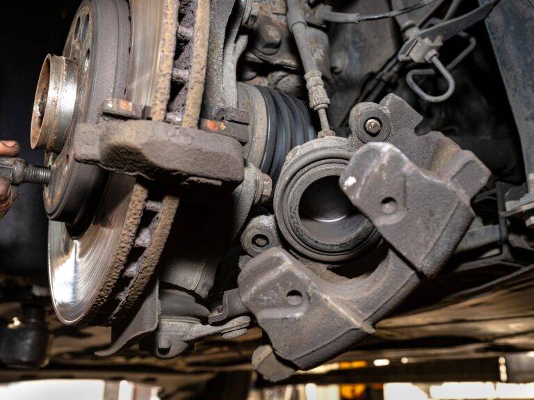 Loose Brake Caliper: Causes, Symptoms, and How to Fix It - KTG Chassis ...